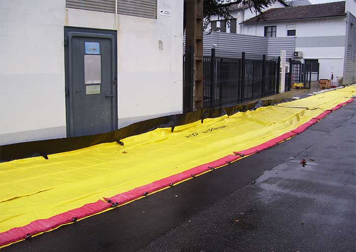 Flood defense | Flood protection | WaterGate © Flood barriers